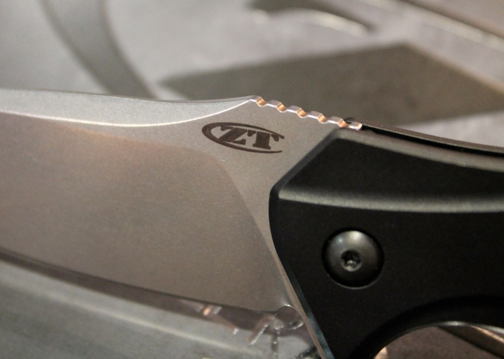Zero Tolerance 0770 Review | BladeBarrelBezel.com