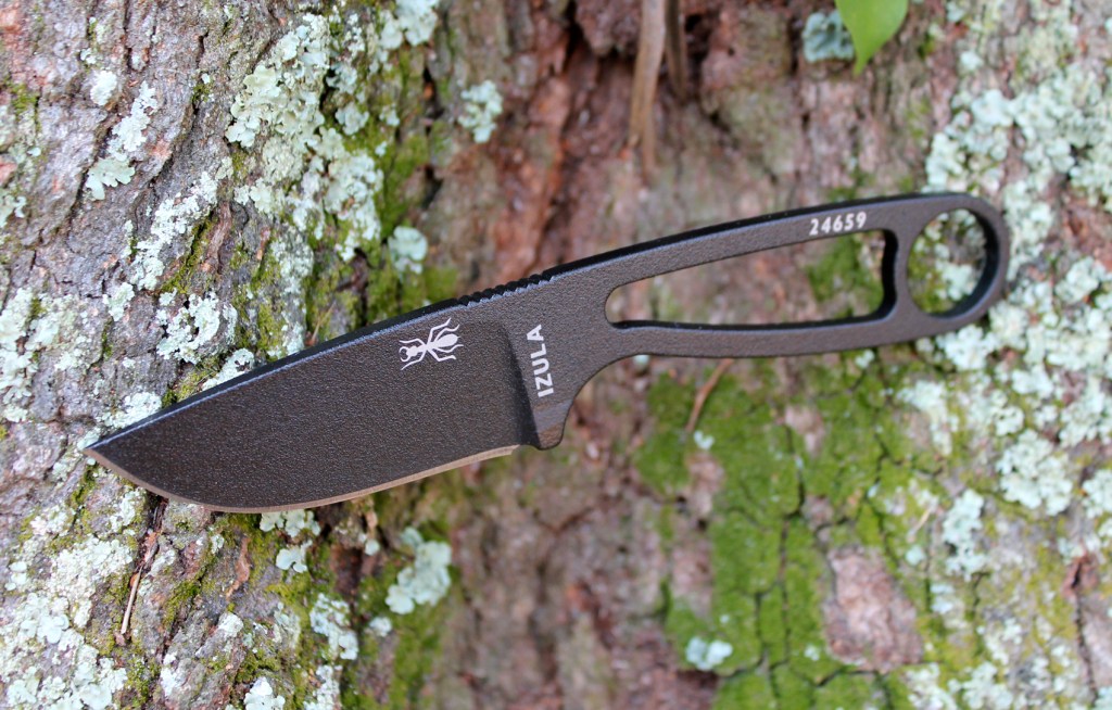 ESEE Izula Knife Review | BladeBarrelBezel.com