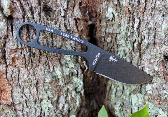 ESEE Izula Knife Review | BladeBarrelBezel.com