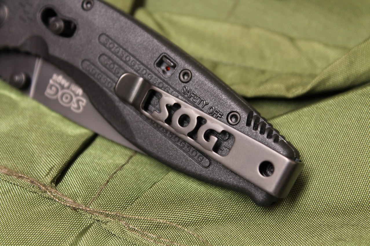 SOG Knives Mini Aegis Review | BladeBarrelBezel.com