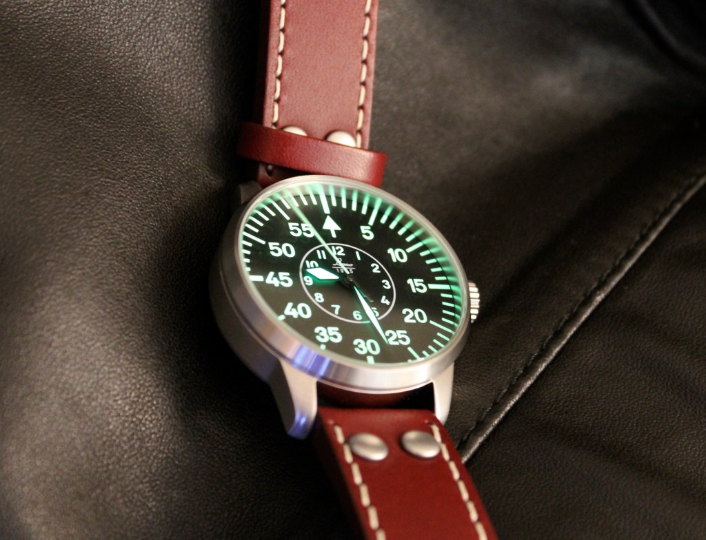 Laco B-Uhr Luftwaffe Navigator’s Watch Review | BladeBarrelBezel.com