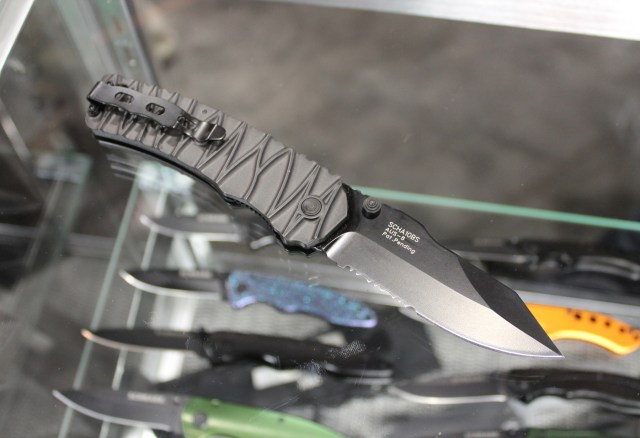 New Schrade Knives at SHOT Show 2015 | BladeBarrelBezel.com